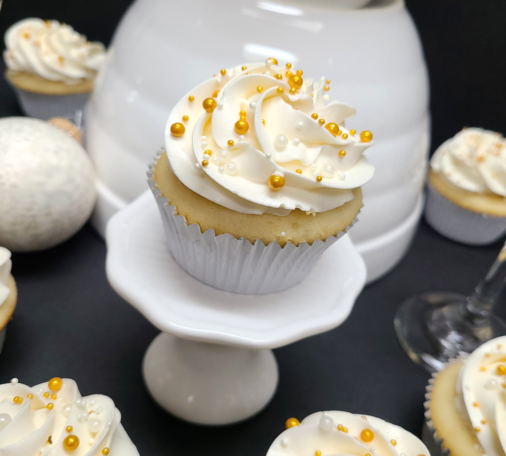 Champagne Cupcakes – GC Bakery
